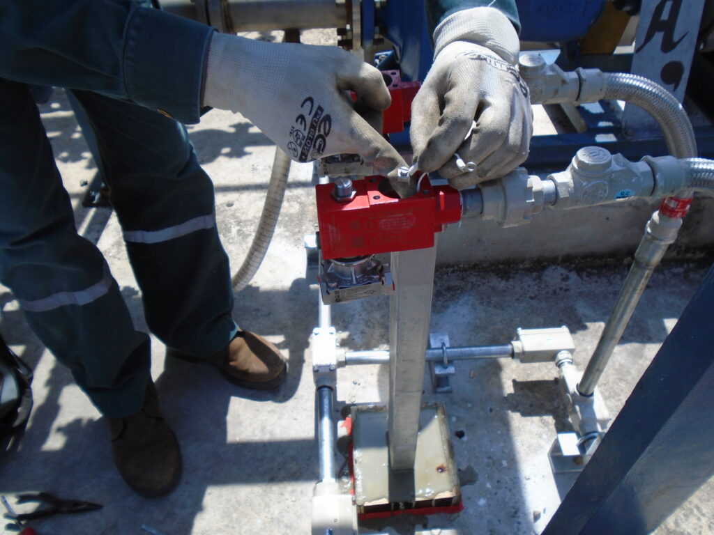 Scully Grounding Tank Methanol SWC - PSTK Service Co.,Ltd.